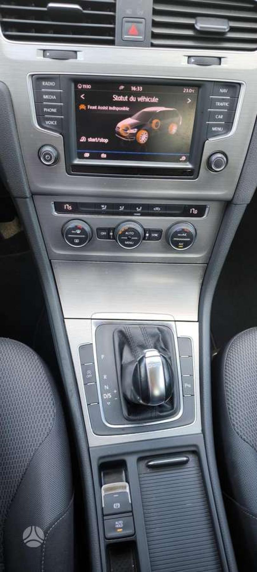 Brūns Volkswagen Golf 2017 Kauņa, ar dzinēja tilpumu 1.60 L un nobraukumu 227 tūkst. km par 6950 €, foto 21 vietnē AUTOMOTO.COM.LV