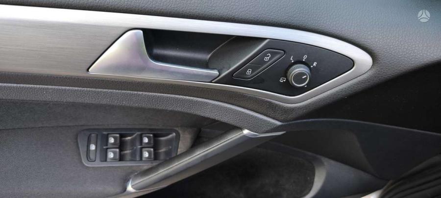 Brūns Volkswagen Golf 2017 Kauņa, ar dzinēja tilpumu 1.60 L un nobraukumu 227 tūkst. km par 6950 €, foto 26 vietnē AUTOMOTO.COM.LV