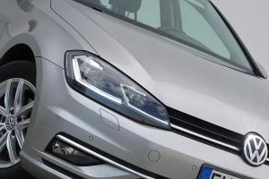 Brūns Volkswagen Golf 2017 Rīga, ar dzinēja tilpumu 1.60 L un nobraukumu 208 tūkst. km par 8900 €, foto  vietnē AUTOMOTO.COM.LV
