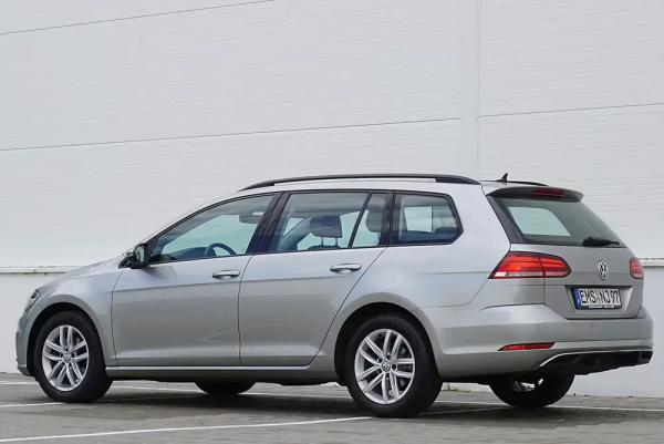 Brūns Volkswagen Golf 2017 Rīga, ar dzinēja tilpumu 1.60 L un nobraukumu 208 tūkst. km par 8900 €, foto 6 vietnē AUTOMOTO.COM.LV