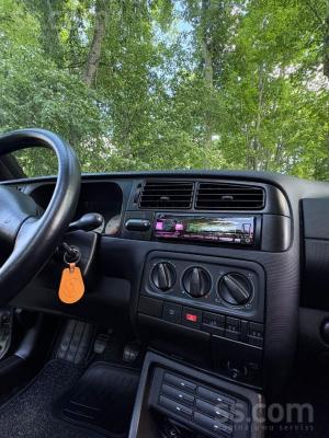 Volkswagen Golf 1999 Balvi, ar dzinēja tilpumu 1.90 L un nobraukumu 300 tūkst. km par 2400 €, foto 10 vietnē AUTOMOTO.COM.LV