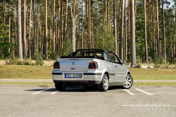 Volkswagen Golf 2001 in Riga, with an engine capacity of 1.90 L and mileage of 230 thousand km for 1385 €, photo 5 on AUTOMOTO.COM.LV