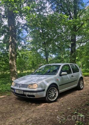 Volkswagen Golf 1998 Madona, ar dzinēja tilpumu 1.40 L un nobraukumu 196 tūkst. km par 1500 €, foto 1 vietnē AUTOMOTO.COM.LV