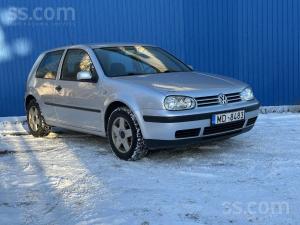 Volkswagen Golf 2001 in Riga, with an engine capacity of 1.40 L and mileage of 274 thousand km for 1290 €, photo 7 on AUTOMOTO.COM.LV