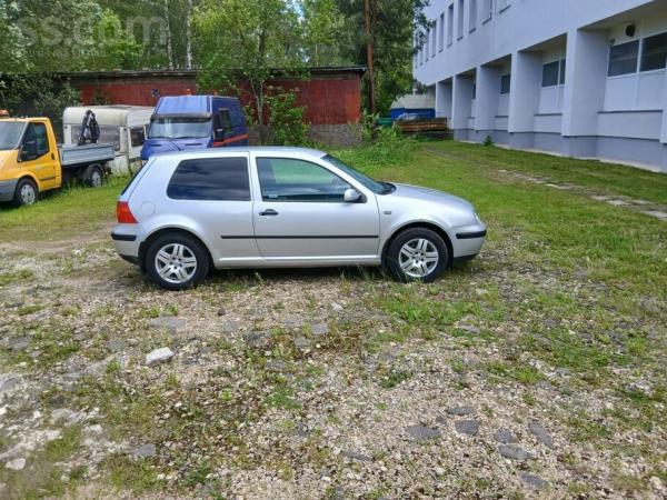 Volkswagen Golf 2002 in Riga, with an engine capacity of 1.90 L and mileage of 272 thousand km for 1550 €, photo 4 on AUTOMOTO.COM.LV