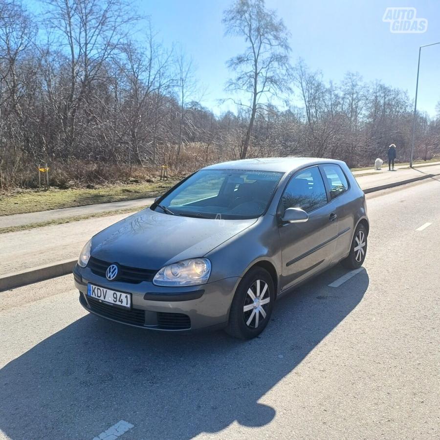 Volkswagen Golf 2004 Klaipėda, ar dzinēja tilpumu 1.40 L un nobraukumu 215 tūkst. km par 670 €, foto 1 vietnē AUTOMOTO.COM.LV