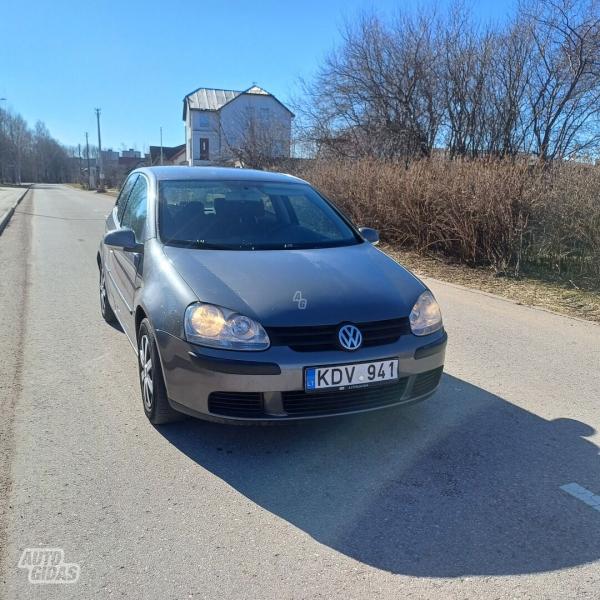 Volkswagen Golf 2004 in Klaipeda, with an engine capacity of 1.40 L and mileage of 215 thousand km for 670 €, photo 3 on AUTOMOTO.COM.LV