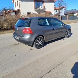 Volkswagen Golf 2004 Klaipėda, ar dzinēja tilpumu 1.40 L un nobraukumu 215 tūkst. km par 670 €, foto 5 vietnē AUTOMOTO.COM.LV