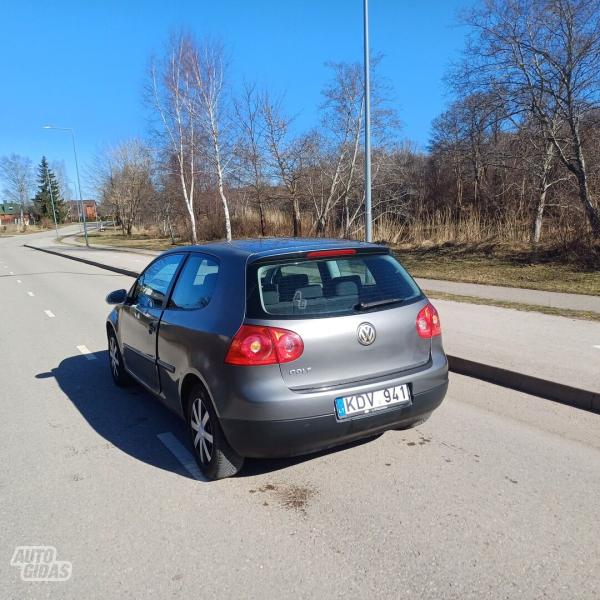 Volkswagen Golf 2004 in Klaipeda, with an engine capacity of 1.40 L and mileage of 215 thousand km for 670 €, photo 6 on AUTOMOTO.COM.LV