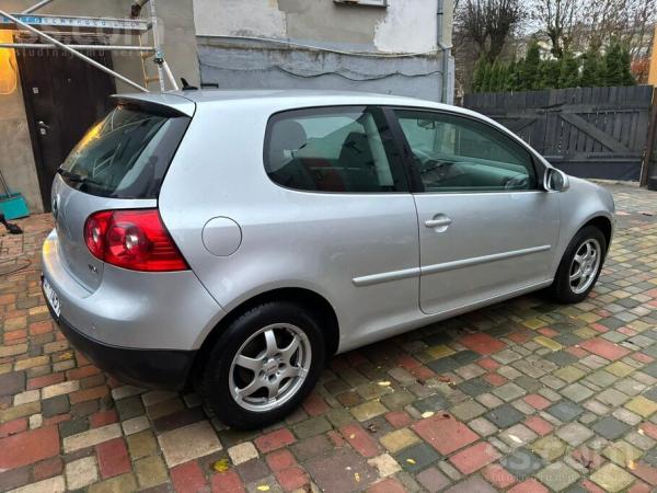 Volkswagen Golf 2006 in Limbazi, with an engine capacity of 1.90 L and mileage of 267 thousand km for 2999 €, photo 4 on AUTOMOTO.COM.LV