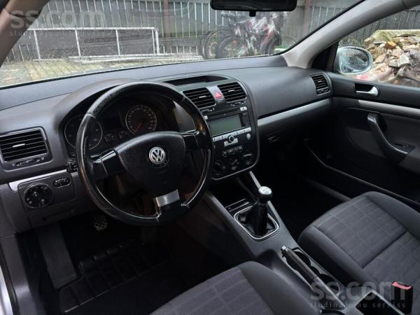 Volkswagen Golf 2006 in Limbazi, with an engine capacity of 1.90 L and mileage of 267 thousand km for 2999 €, photo 10 on AUTOMOTO.COM.LV