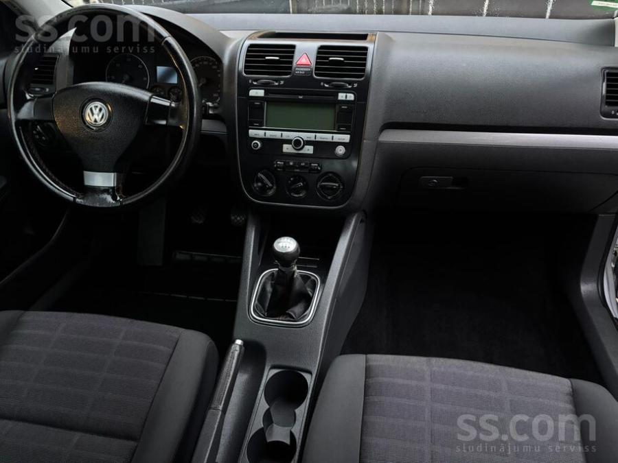 Volkswagen Golf 2006 in Cesis, with an engine capacity of 1.90 L and mileage of 267 thousand km for 3150 €, photo 18 on AUTOMOTO.COM.LV