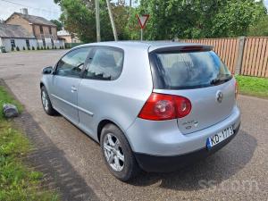 Volkswagen Golf 2006 Rīga, ar dzinēja tilpumu 1.40 L un nobraukumu 340 tūkst. km par 1350 €, foto 3 vietnē AUTOMOTO.COM.LV