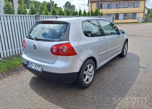 Volkswagen Golf 2006 Rīga, ar dzinēja tilpumu 1.40 L un nobraukumu 340 tūkst. km par 1350 €, foto 4 vietnē AUTOMOTO.COM.LV