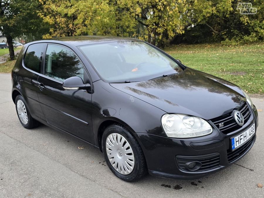 Volkswagen Golf 2008 in Telschi, with an engine capacity of 1.90 L and mileage of 280 thousand km for 1850 €, photo 5 on AUTOMOTO.COM.LV