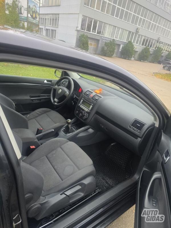 Volkswagen Golf 2008 Telšiai, ar dzinēja tilpumu 1.90 L un nobraukumu 280 tūkst. km par 1850 €, foto 11 vietnē AUTOMOTO.COM.LV