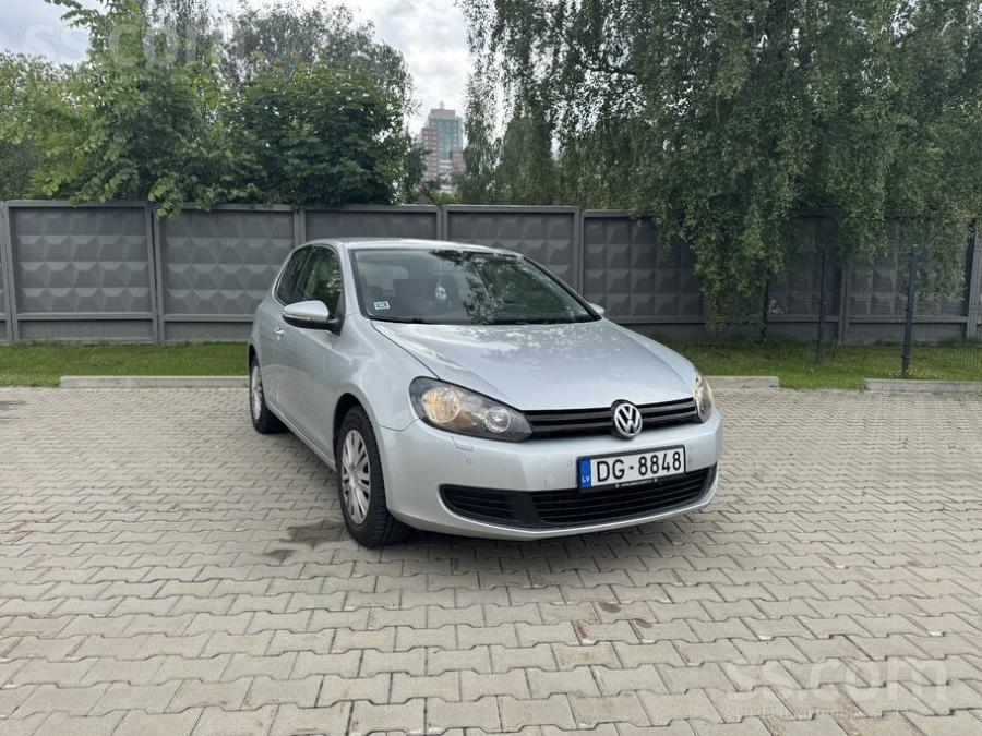 Volkswagen Golf 2009 Rīga, ar dzinēja tilpumu 1.60 L un nobraukumu 150 tūkst. km par 2500 €, foto 1 vietnē AUTOMOTO.COM.LV