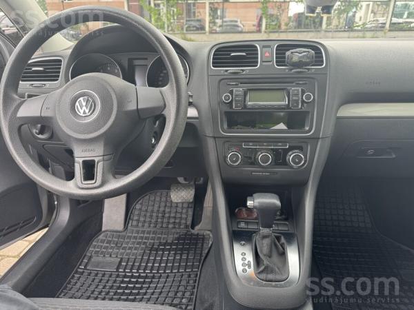 Volkswagen Golf 2009 in Riga, with an engine capacity of 1.60 L and mileage of 150 thousand km for 2500 €, photo 7 on AUTOMOTO.COM.LV