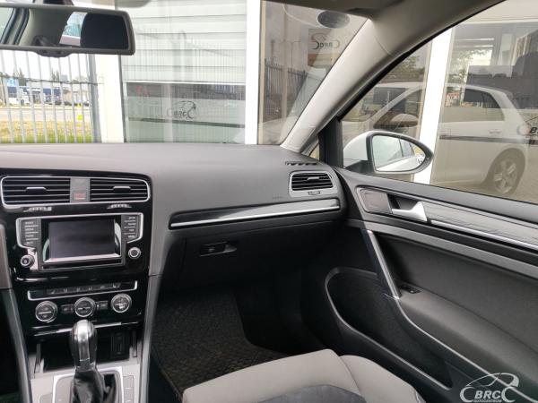 Volkswagen Golf 2013 Klaipėda, ar dzinēja tilpumu 1.97 L un nobraukumu 185 tūkst. km par 5900 €, foto 5 vietnē AUTOMOTO.COM.LV