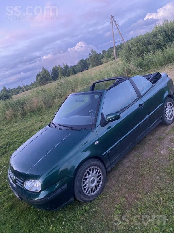 Green Volkswagen Golf 1998 in Ludza, with an engine capacity of 1.60 L and mileage of 250 thousand km for 1000 €, photo 2 on AUTOMOTO.COM.LV