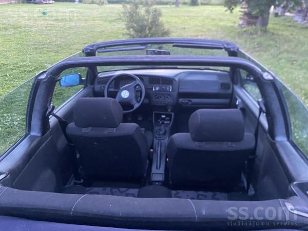 Green Volkswagen Golf 1998 in Ludza, with an engine capacity of 1.60 L and mileage of 250 thousand km for 1000 €, photo 7 on AUTOMOTO.COM.LV