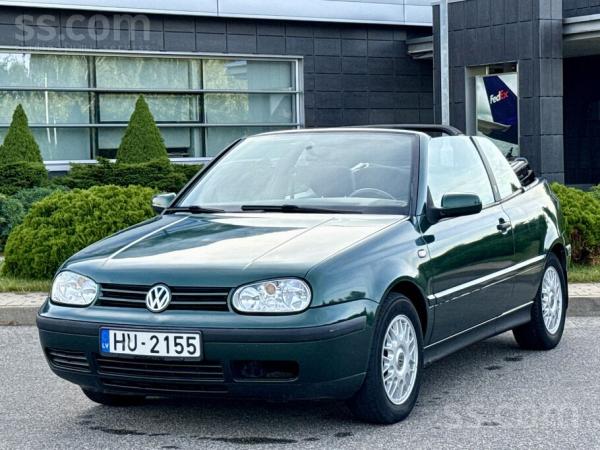 Green Volkswagen Golf 1998 in Riga, with an engine capacity of 1.60 L and mileage of 191 thousand km for 1490 €, photo 5 on AUTOMOTO.COM.LV