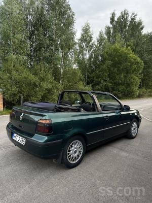 Zaļš Volkswagen Golf 1998 Preiļi, ar dzinēja tilpumu 1.60 L un nobraukumu 191 tūkst. km par 1100 €, foto 4 vietnē AUTOMOTO.COM.LV
