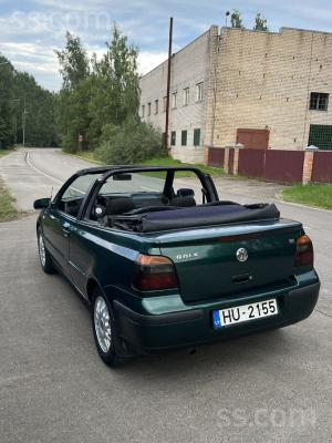 Zaļš Volkswagen Golf 1998 Preiļi, ar dzinēja tilpumu 1.60 L un nobraukumu 191 tūkst. km par 1100 €, foto 5 vietnē AUTOMOTO.COM.LV
