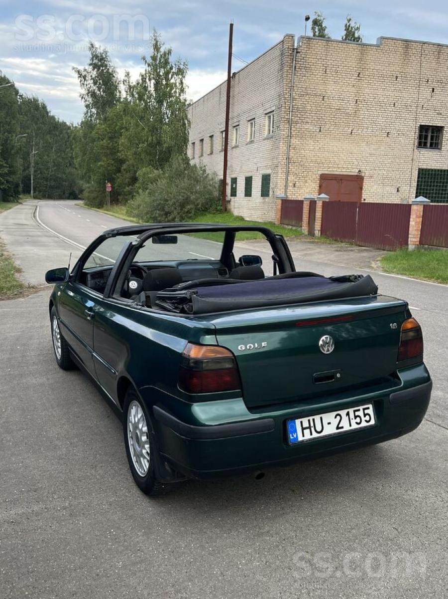 Zaļš Volkswagen Golf 1998 Preiļi, ar dzinēja tilpumu 1.60 L un nobraukumu 191 tūkst. km par 1100 €, foto 5 vietnē AUTOMOTO.COM.LV