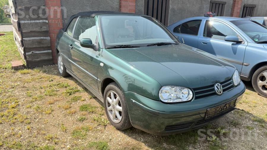 Green Volkswagen Golf 2000 in Limbazi, with an engine capacity of 1.60 L and mileage of 141 thousand km for 1100 €, photo 1 on AUTOMOTO.COM.LV