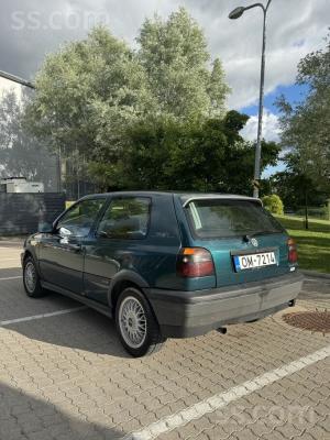 Green Volkswagen Golf 1992 in Jelgava, with an engine capacity of 1.90 L and mileage of 184 thousand km for 4000 €, photo 5 on AUTOMOTO.COM.LV