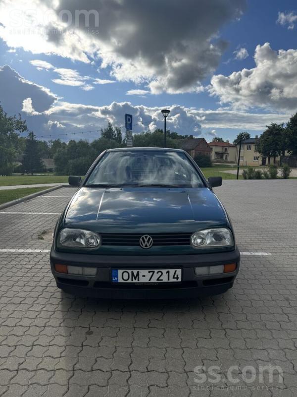 Green Volkswagen Golf 1992 in Jelgava, with an engine capacity of 1.90 L and mileage of 184 thousand km for 4000 €, photo 7 on AUTOMOTO.COM.LV
