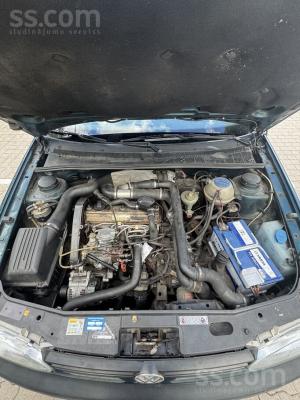 Green Volkswagen Golf 1992 in Jelgava, with an engine capacity of 1.90 L and mileage of 184 thousand km for 4000 €, photo 13 on AUTOMOTO.COM.LV