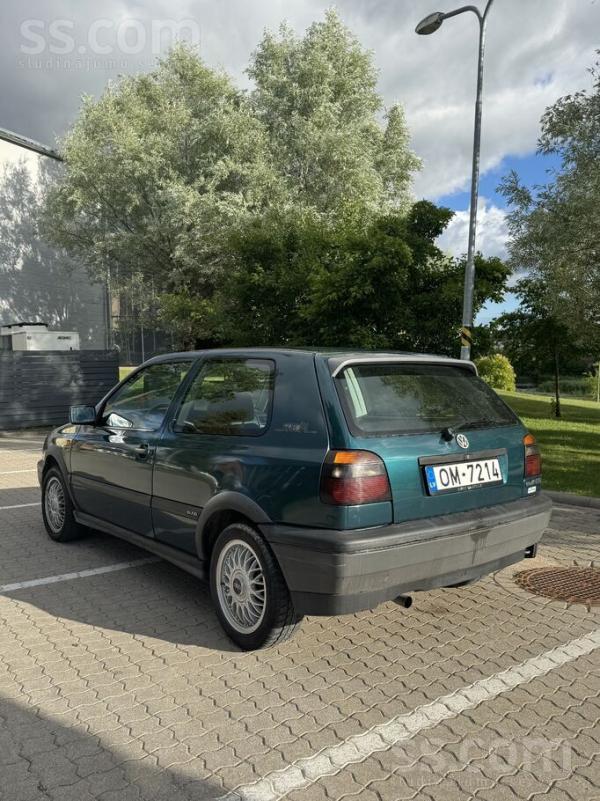 Zaļš Volkswagen Golf 1992 Dobele, ar dzinēja tilpumu 1.90 L un nobraukumu 184 tūkst. km par 3400 €, foto 5 vietnē AUTOMOTO.COM.LV