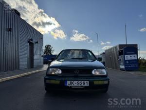 Green Volkswagen Golf 1997 in Riga, with an engine capacity of 1.80 L and mileage of 295 thousand km for 600 €, photo 2 on AUTOMOTO.COM.LV