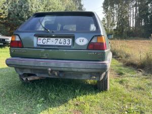 Green Volkswagen Golf 1985 in Tukums, with an engine capacity of 1.80 L and mileage of 289 thousand km for 1900 €, photo 6 on AUTOMOTO.COM.LV