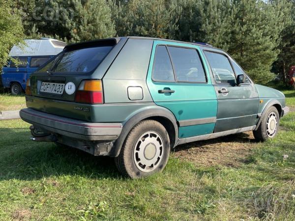 Green Volkswagen Golf 1985 in Tukums, with an engine capacity of 1.80 L and mileage of 289 thousand km for 1900 €, photo 6 on AUTOMOTO.COM.LV