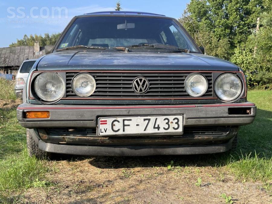 Green Volkswagen Golf 1985 in Tukums, with an engine capacity of 1.80 L and mileage of 289 thousand km for 1900 €, photo 9 on AUTOMOTO.COM.LV