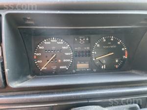 Green Volkswagen Golf 1985 in Tukums, with an engine capacity of 1.80 L and mileage of 289 thousand km for 1900 €, photo 11 on AUTOMOTO.COM.LV