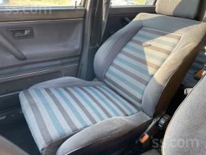 Green Volkswagen Golf 1985 in Tukums, with an engine capacity of 1.80 L and mileage of 289 thousand km for 1900 €, photo 13 on AUTOMOTO.COM.LV