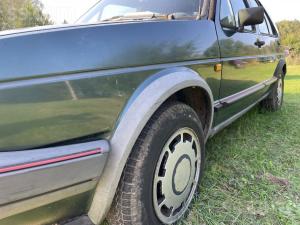 Green Volkswagen Golf 1985 in Tukums, with an engine capacity of 1.80 L and mileage of 289 thousand km for 1900 €, photo 20 on AUTOMOTO.COM.LV