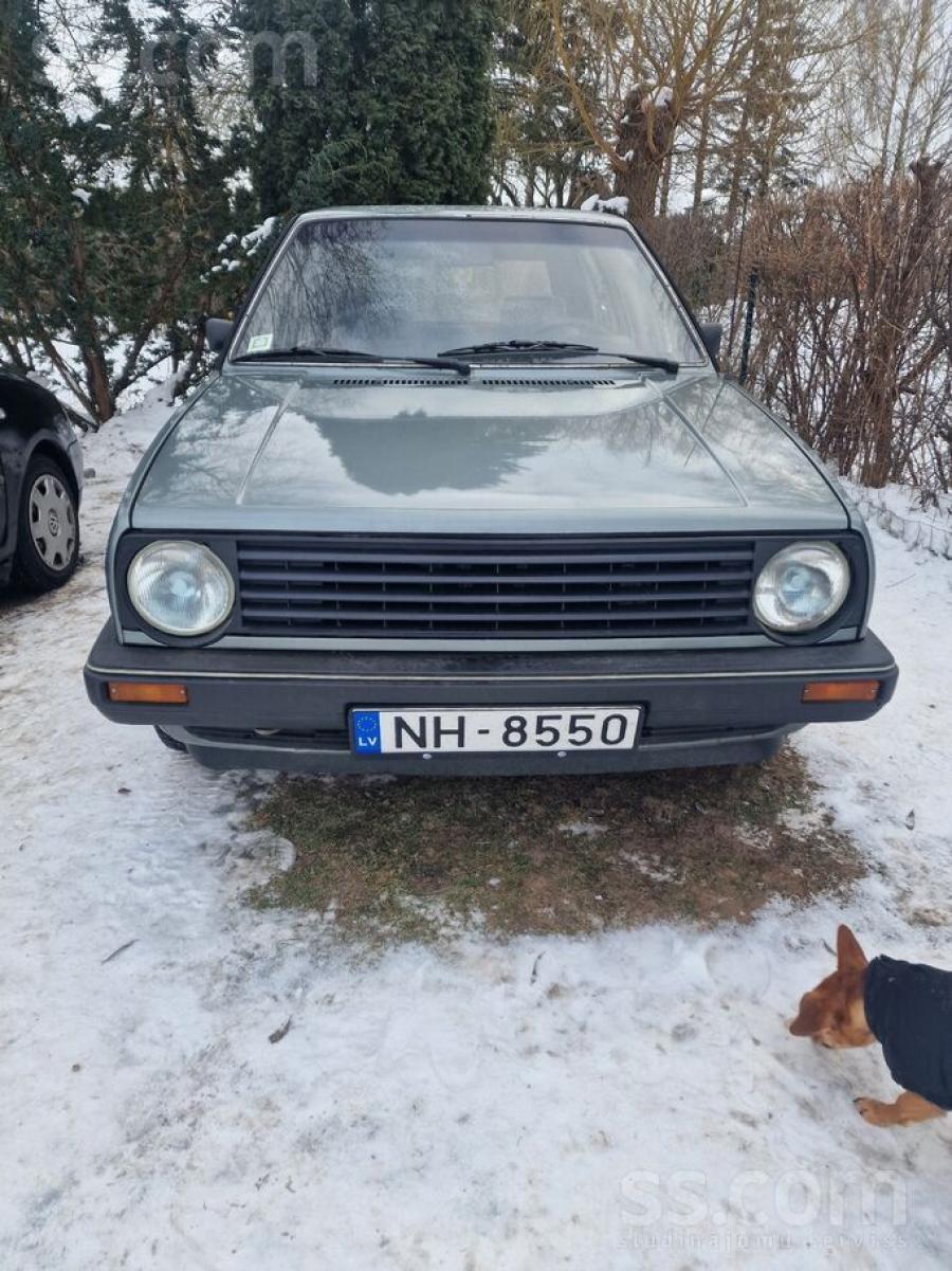Zaļš Volkswagen Golf 1986 Bauska, ar dzinēja tilpumu 1.60 L un nobraukumu 236 tūkst. km par 800 €, foto 1 vietnē AUTOMOTO.COM.LV