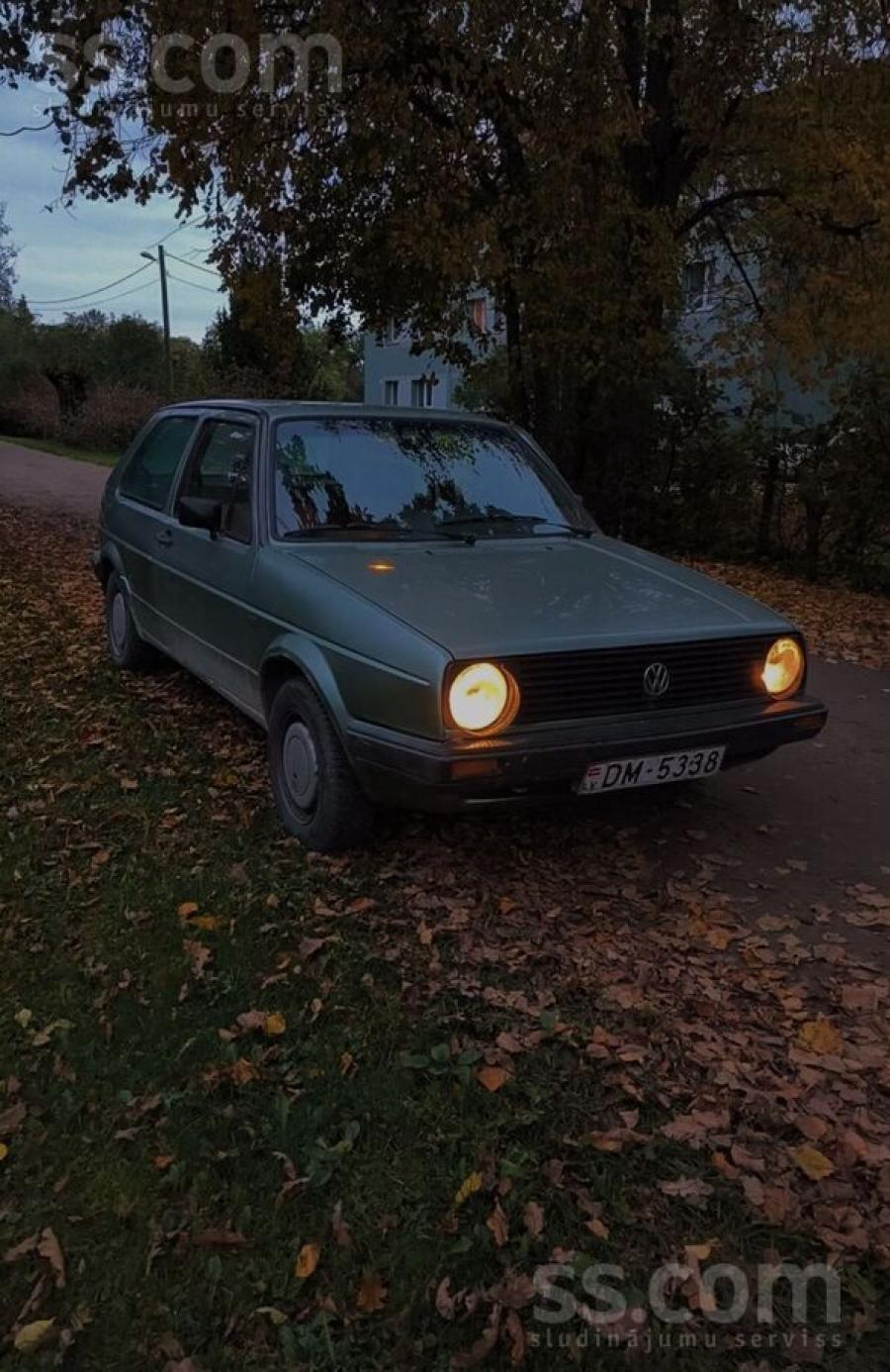 Zaļš Volkswagen Golf 1986 Rīga, ar dzinēja tilpumu 1.30 L un nobraukumu 274 tūkst. km par 1050 €, foto 3 vietnē AUTOMOTO.COM.LV