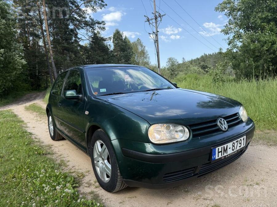 Zaļš Volkswagen Golf 1998 Cēsis, ar dzinēja tilpumu 1.60 L un nobraukumu 306 tūkst. km par 950 €, foto 2 vietnē AUTOMOTO.COM.LV