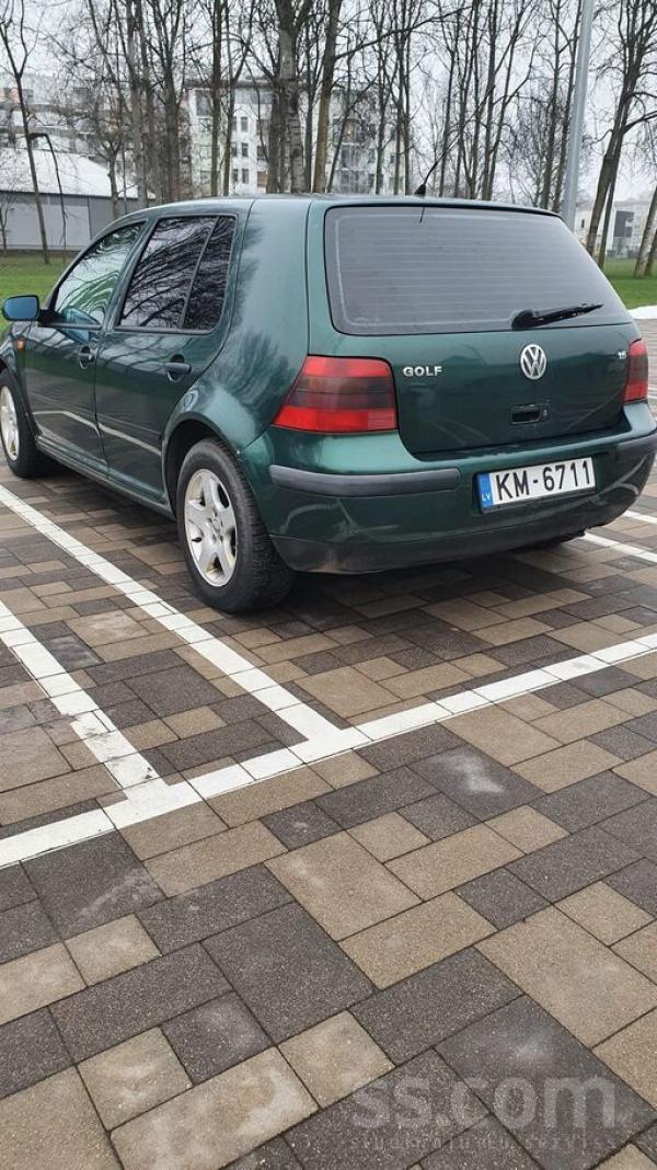 Zaļš Volkswagen Golf 1998 Rīga, ar dzinēja tilpumu 1.60 L un nobraukumu 310 tūkst. km par 1350 €, foto 5 vietnē AUTOMOTO.COM.LV