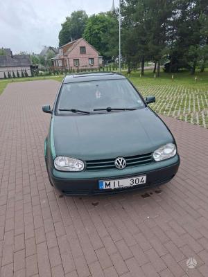 Green Volkswagen Golf 1998 in Sakiai, with an engine capacity of 1.90 L and mileage of 434 thousand km for 700 €, photo 8 on AUTOMOTO.COM.LV