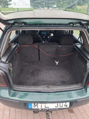 Green Volkswagen Golf 1998 in Sakiai, with an engine capacity of 1.90 L and mileage of 434 thousand km for 700 €, photo 11 on AUTOMOTO.COM.LV