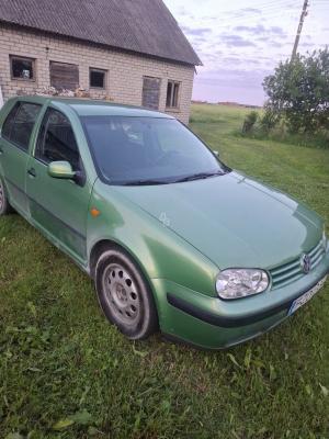 Zaļš Volkswagen Golf 1998 Šakiai, ar dzinēja tilpumu 1.90 L un nobraukumu 30 tūkst. km par 450 €, foto 3 vietnē AUTOMOTO.COM.LV