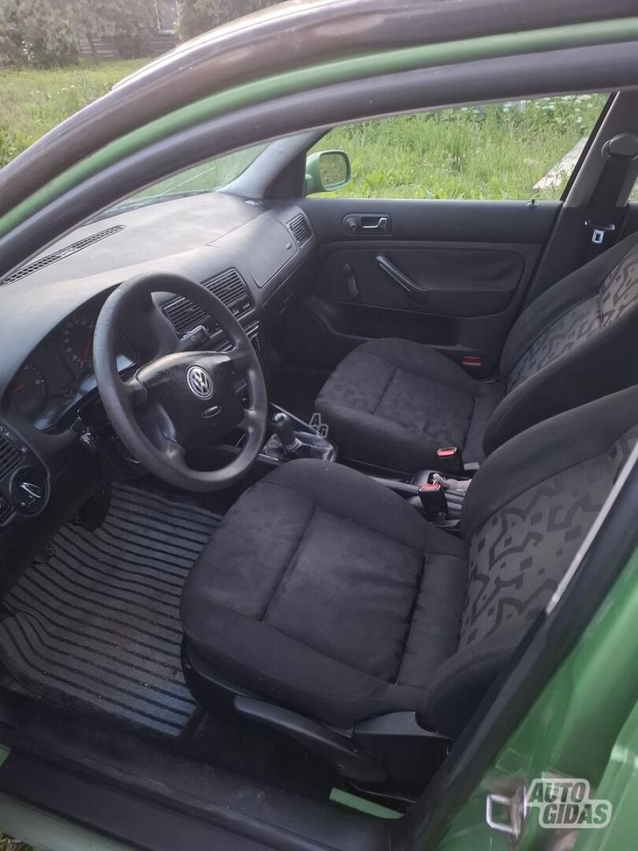 Zaļš Volkswagen Golf 1998 Šakiai, ar dzinēja tilpumu 1.90 L un nobraukumu 30 tūkst. km par 450 €, foto 6 vietnē AUTOMOTO.COM.LV