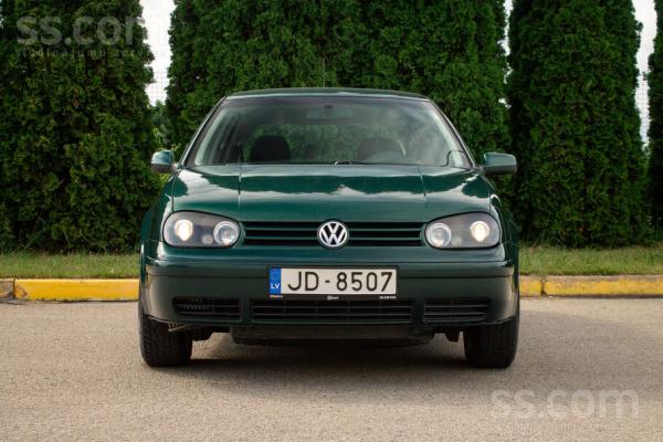 Zaļš Volkswagen Golf 1998 Jelgava, ar dzinēja tilpumu 1.90 L un nobraukumu 333 tūkst. km par 1490 €, foto 2 vietnē AUTOMOTO.COM.LV